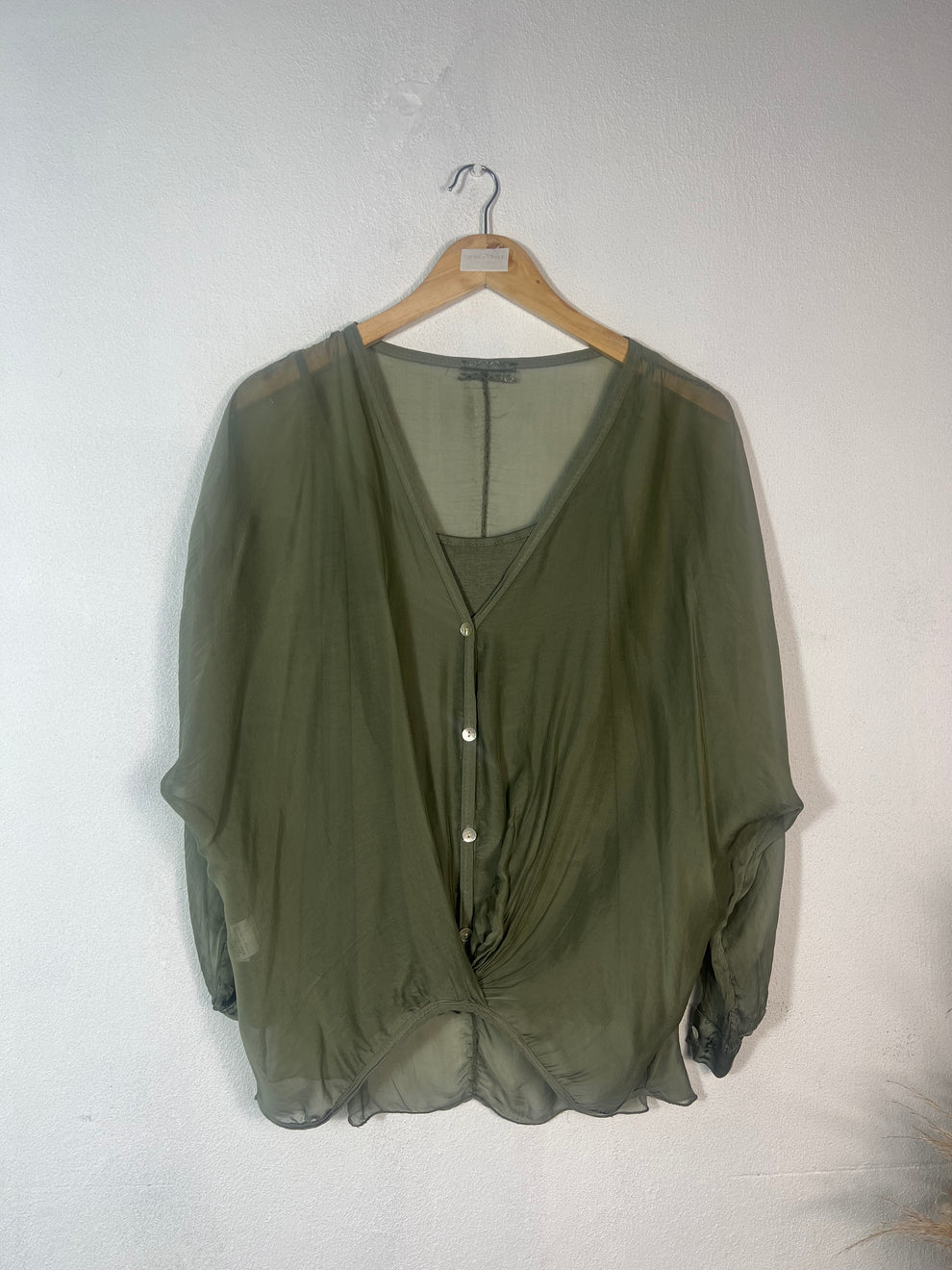 Cathy Silk Top – Sophia's Choice